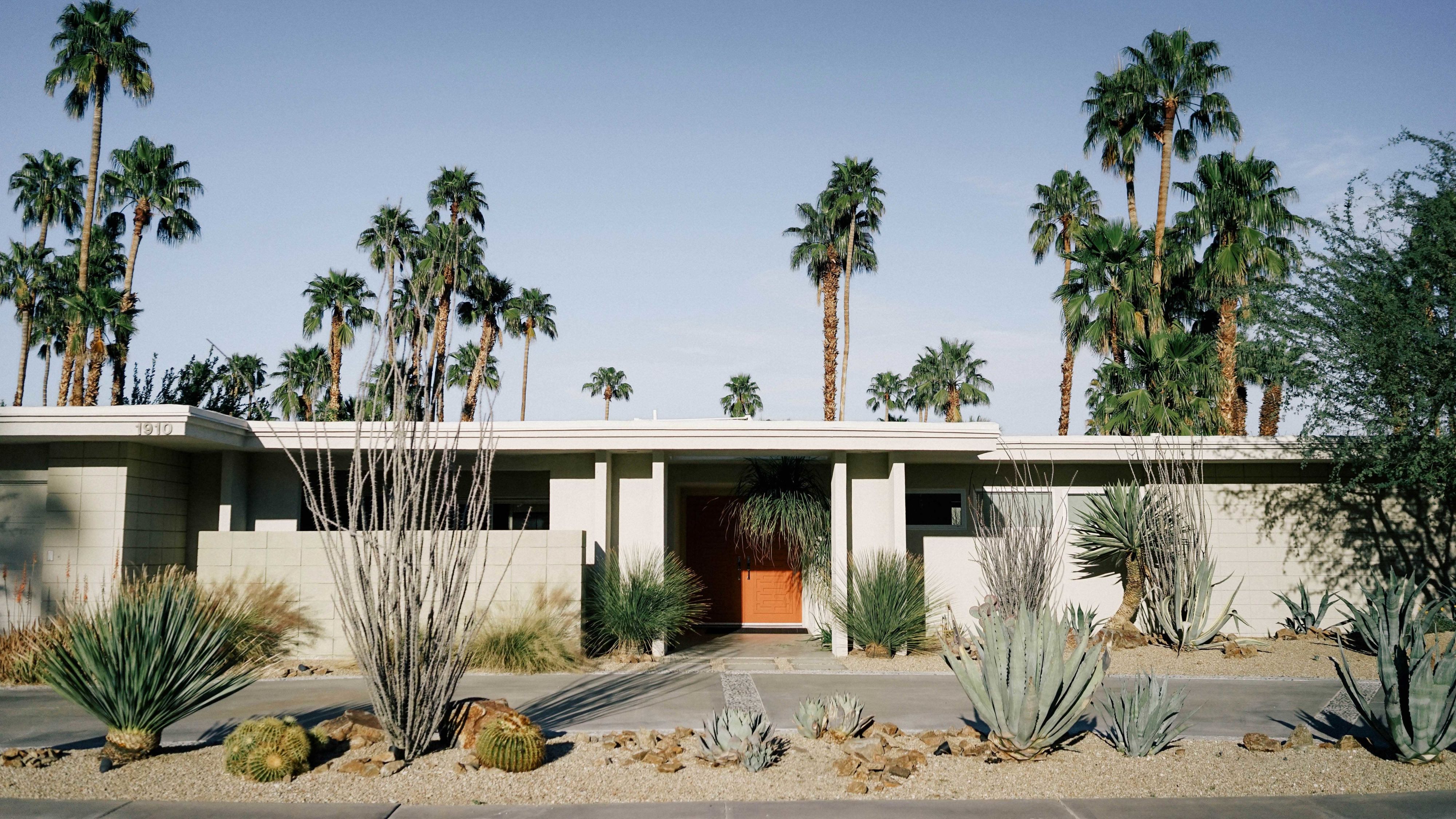 Liberace Palm Springs Home Tour Beyond The King, Desert Homes Once