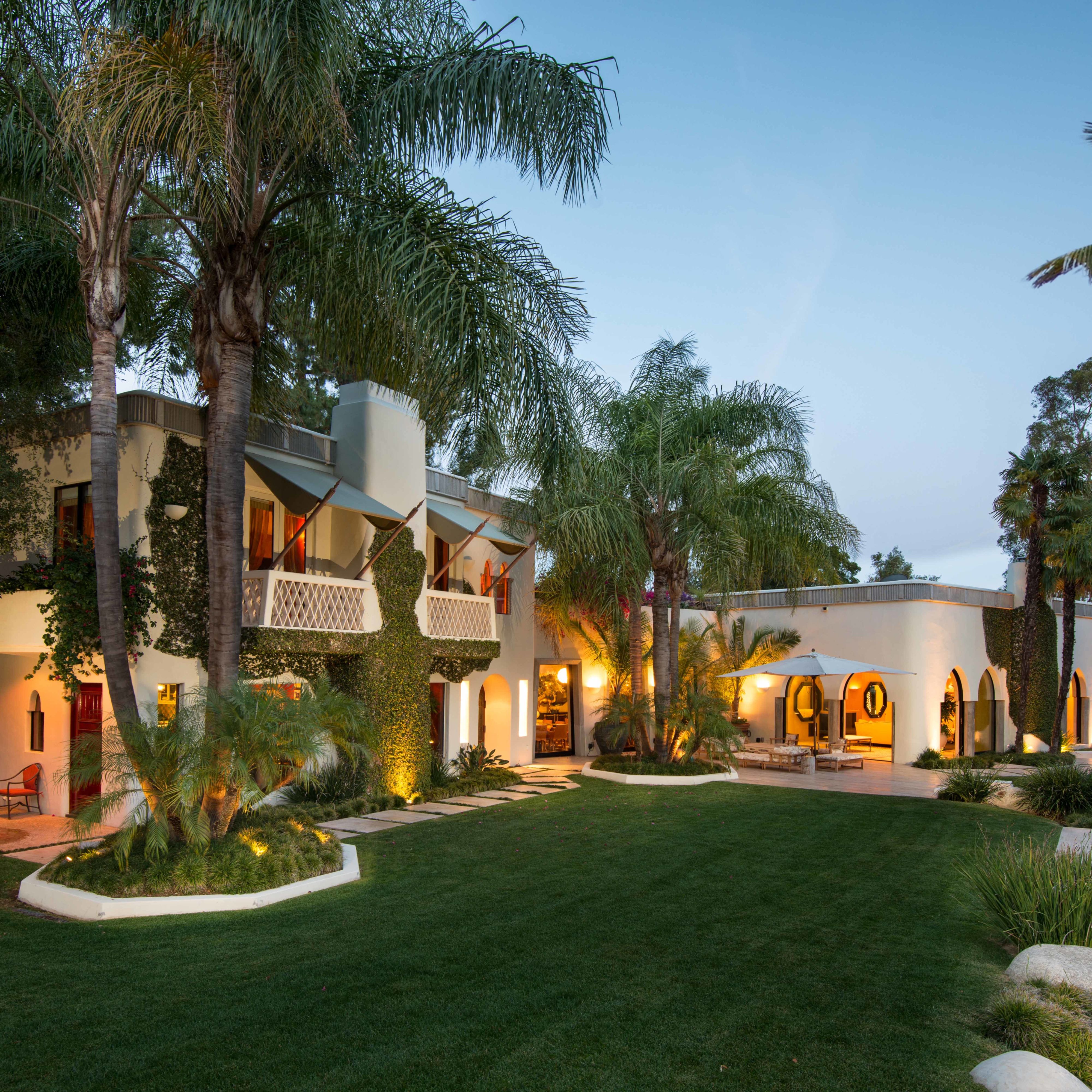 Chers House Sold Cher's Original Mansion! | Top Ten Real Estate Deals